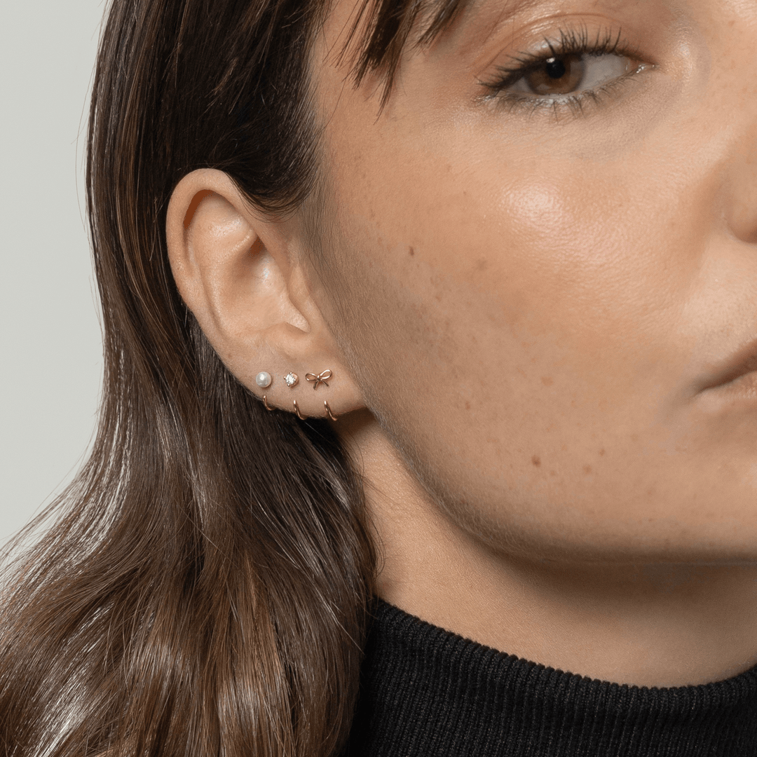 Stay Close Bow Hoops Set | ARDANT